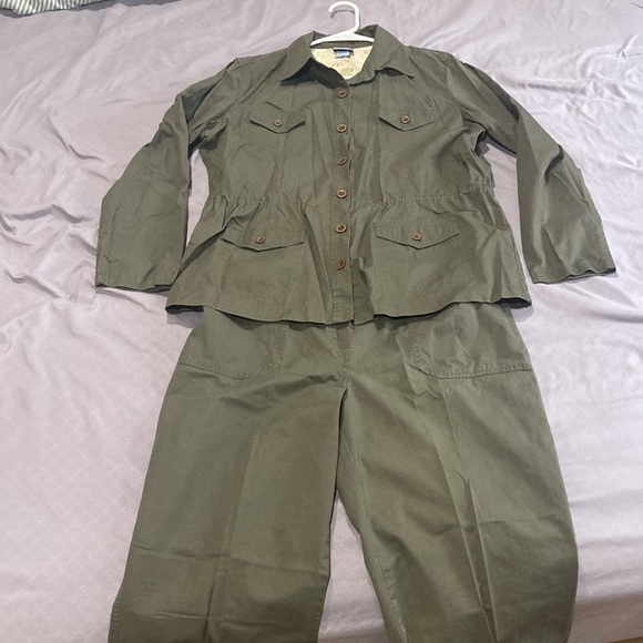 Classic Elements | Pants & Jumpsuits | Classic Elements Suit | Poshmark